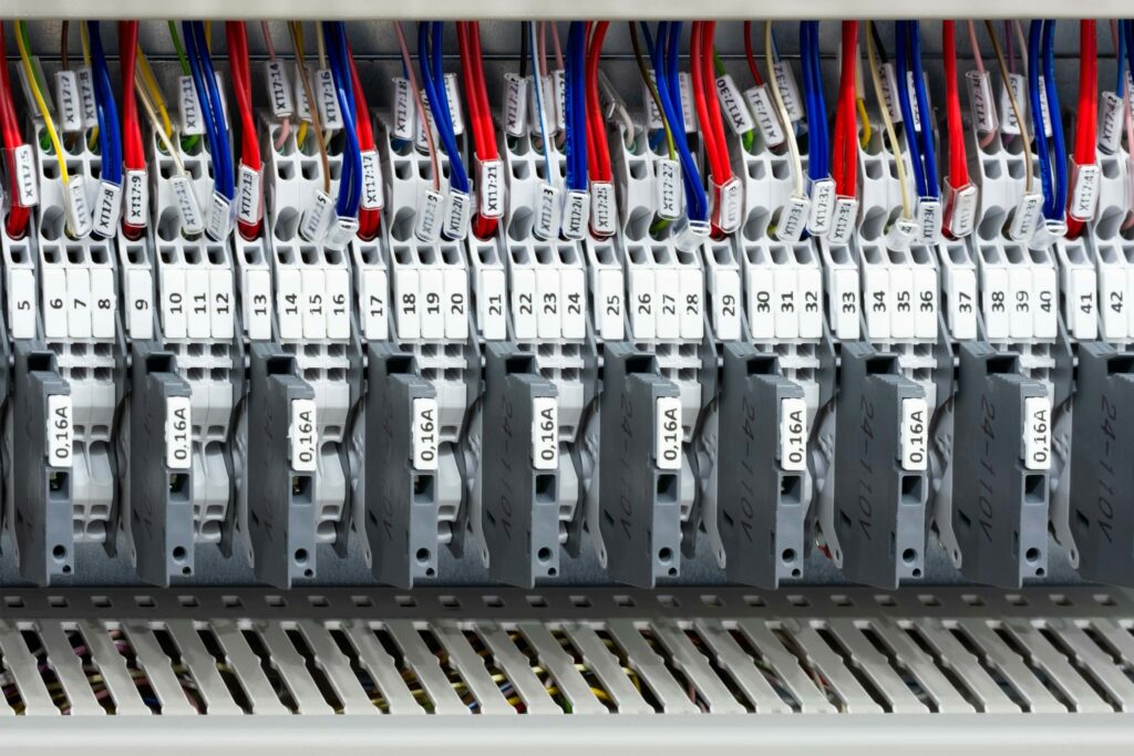 Qué son los autómatas programables y para que se utilizan